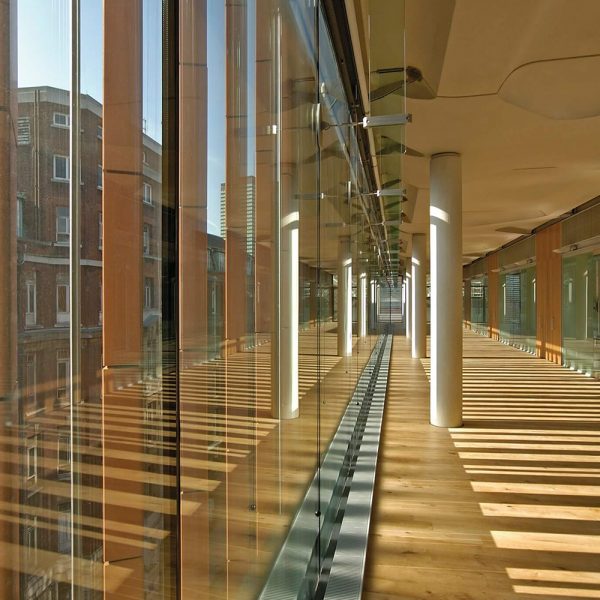 Grimshaw & Partners - James Hamilton Architects