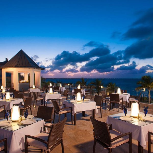 Marin Restaurant, Grace Bay - James Hamilton Architects